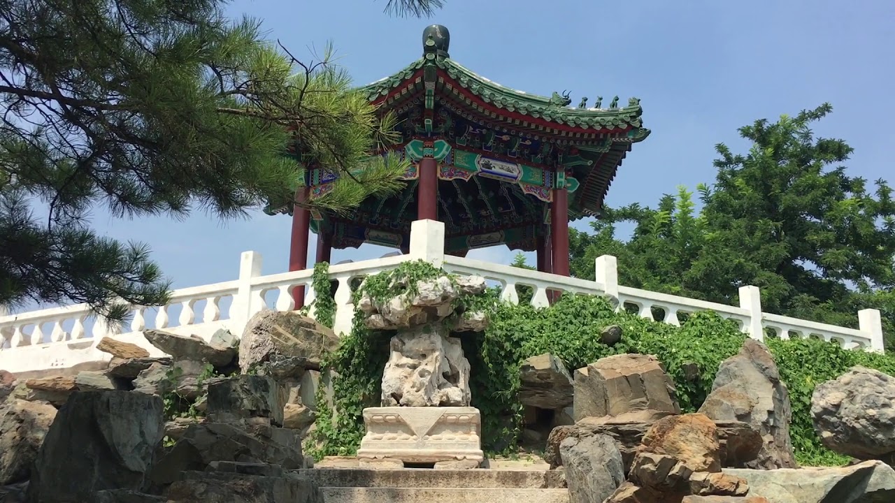 A Walk Around Ritan Park (The Temple of the Sun) - YouTube