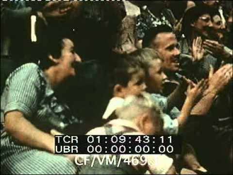 1940s Butlins 'Holiday Princess' beauty contest, bathing beauties - YouTube