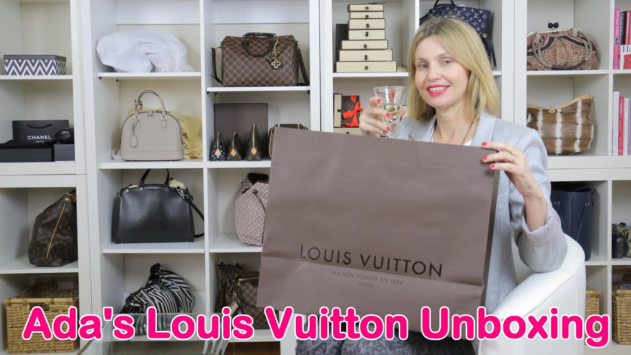 Ada's Louis Vuitton unboxing - YouTube