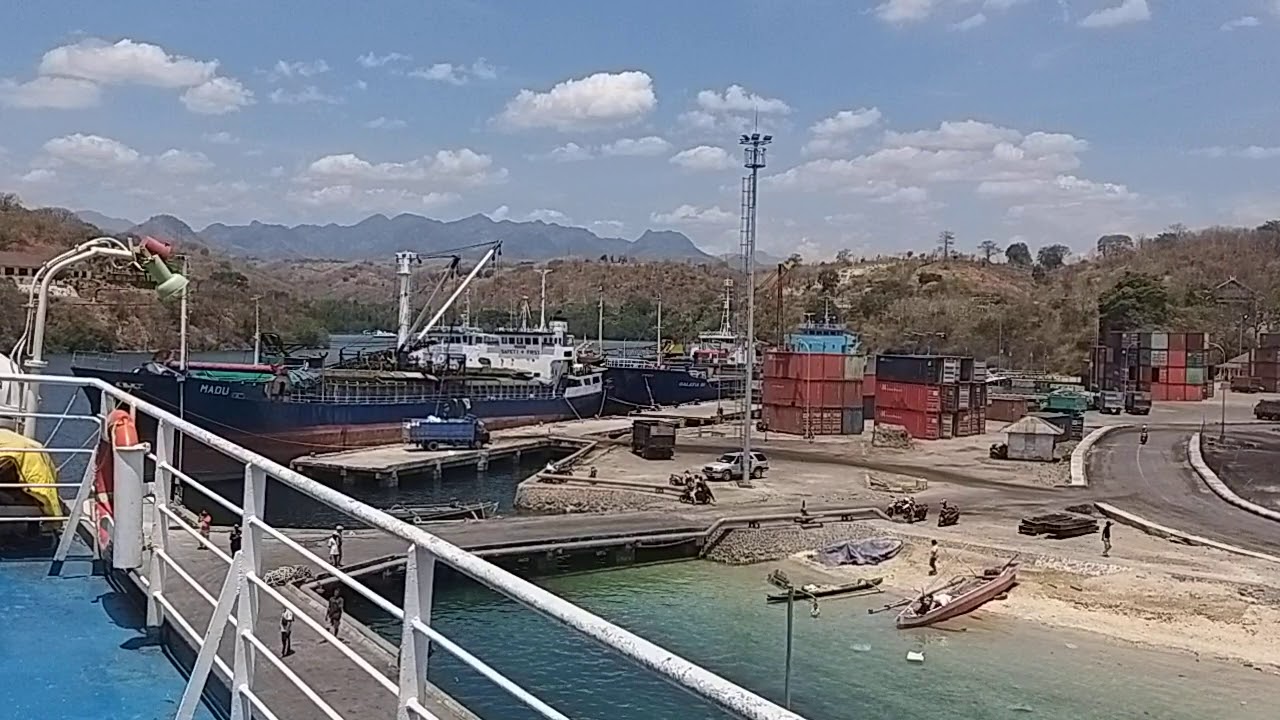 Port of Badas Sumbawa NTB - YouTube