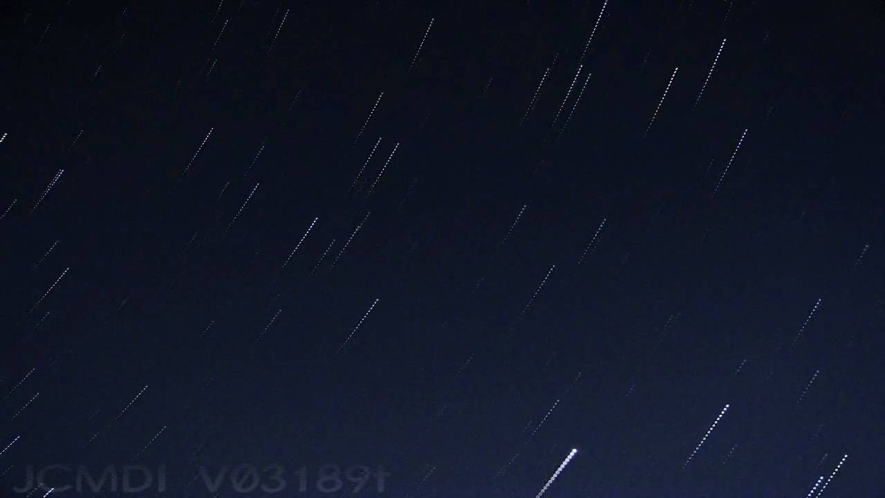 V03189t HD Stars/trails rotate overhead time lapse composite - YouTube