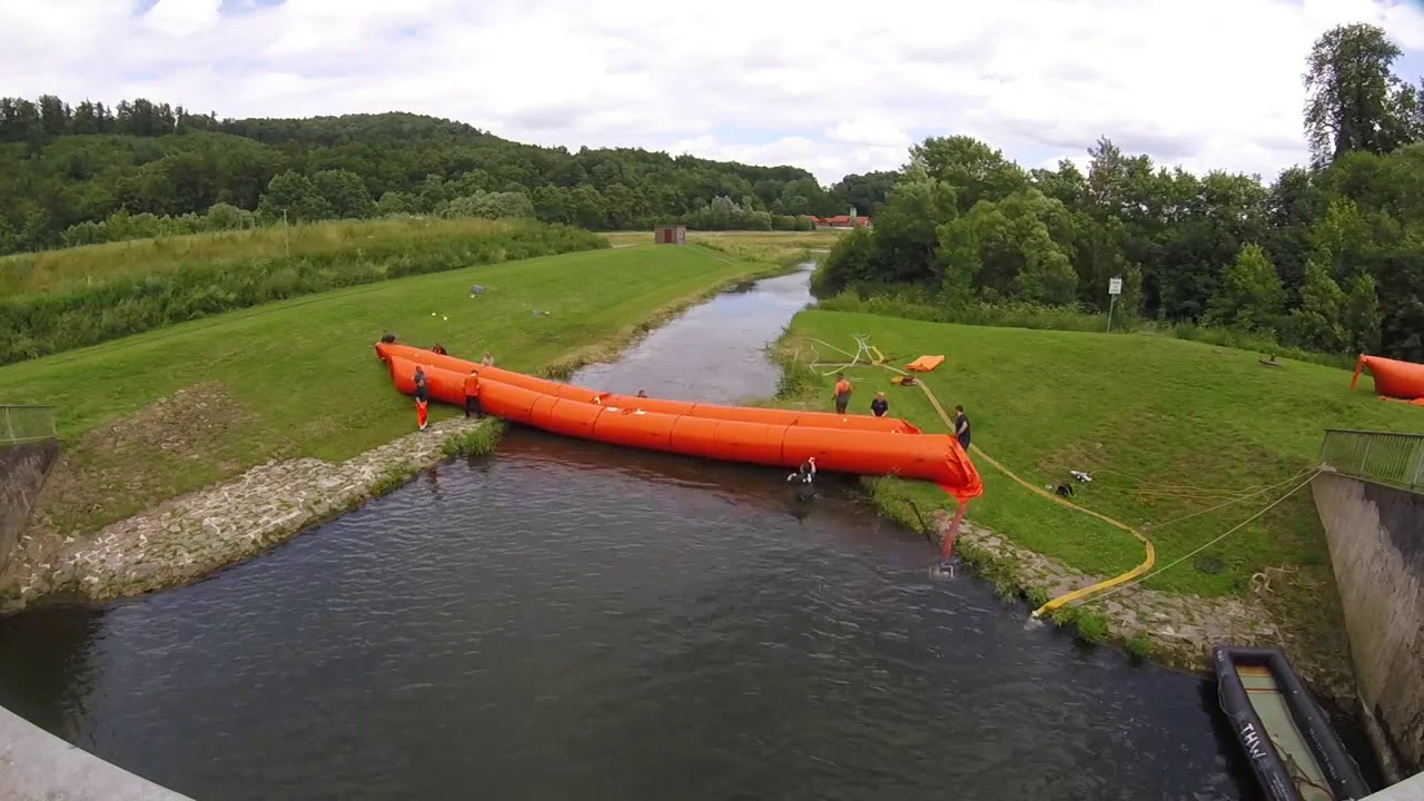 Beaver Flood Barrier - Demonstration - YouTube