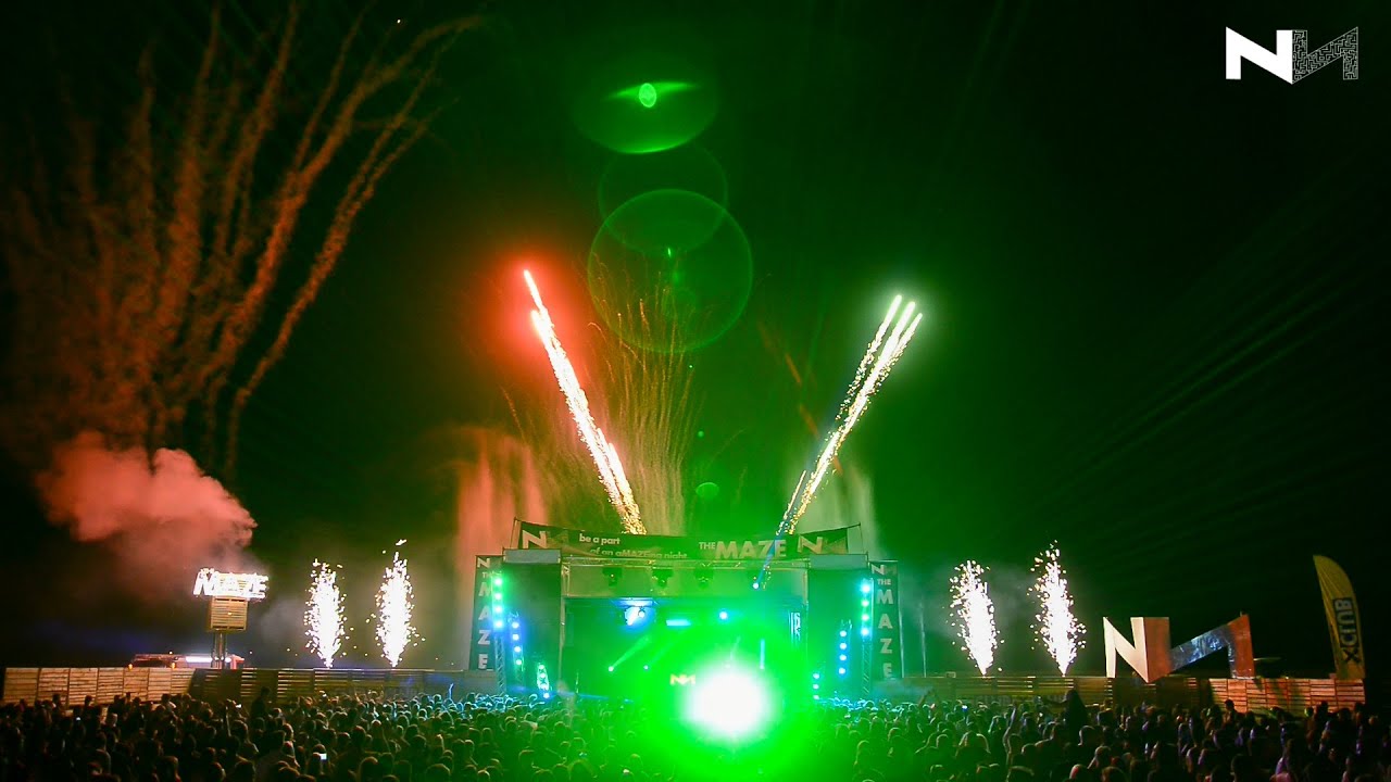 The MAZE 2015 (Firework) - YouTube