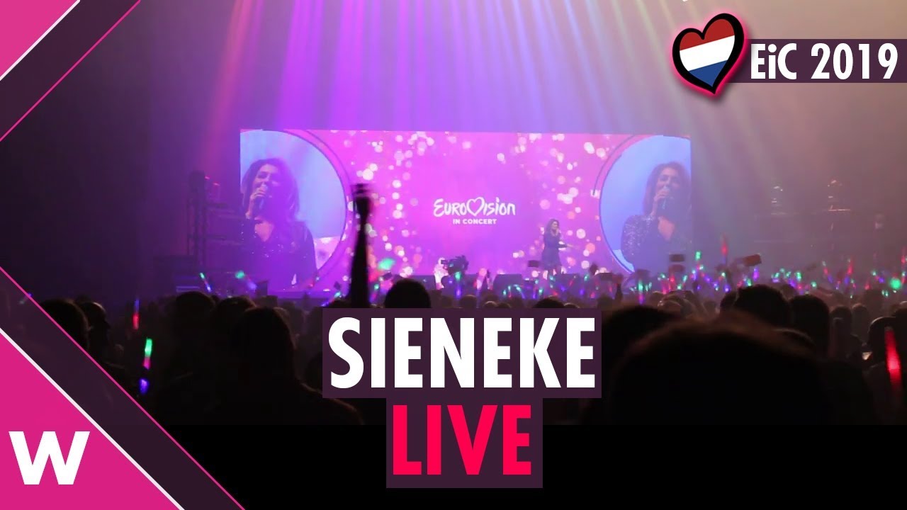 Sieneke "Ik ben verliefd (Sha-la-lie)" (Netherlands 2010) LIVE ...