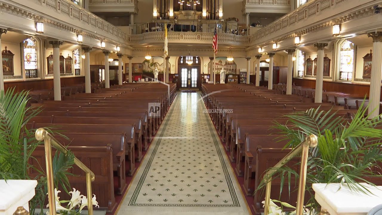 LGBTQ community remembers Pope Francis' more tolerant approach - YouTube