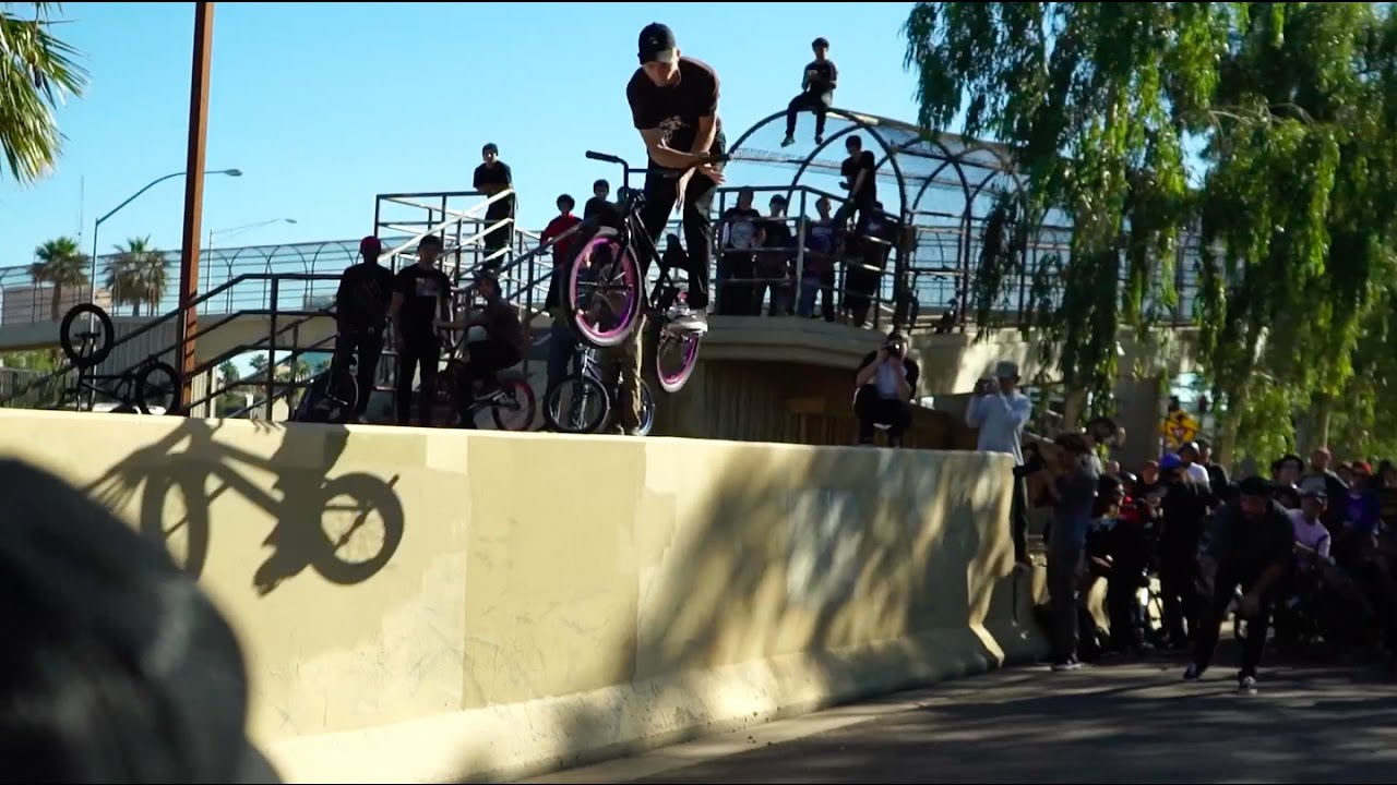 500 BIKERS INVADE PHOENIX! - YouTube