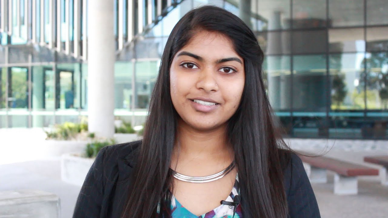 Shriya Gupta - Me in a Minute - YouTube