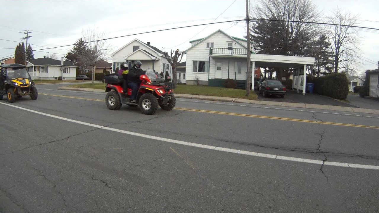 Parade VTT Club Vagabon 2011 - YouTube