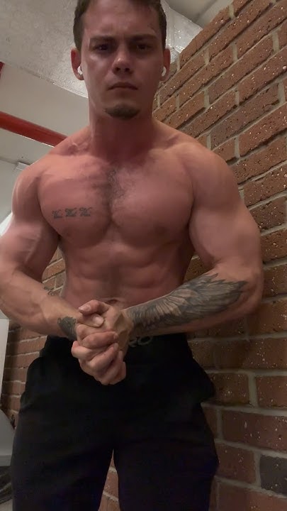 Flex aesthetics muscle/ young bodybuilder - YouTube