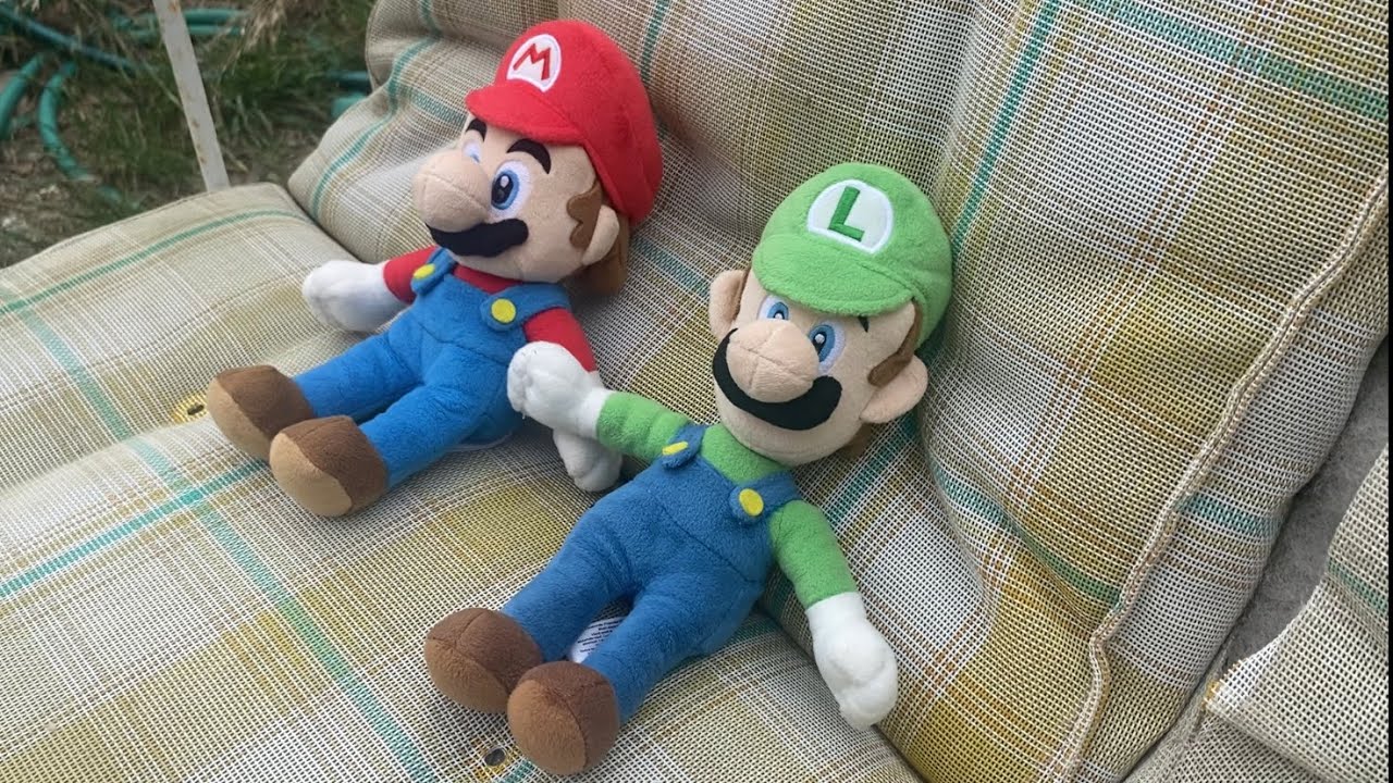 Mario and Luigi in Outside - YouTube