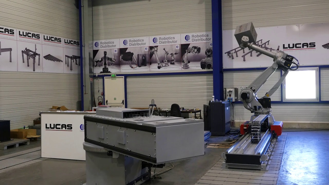 SWING / LUCAS ROBOTIC SYSTEM - YouTube