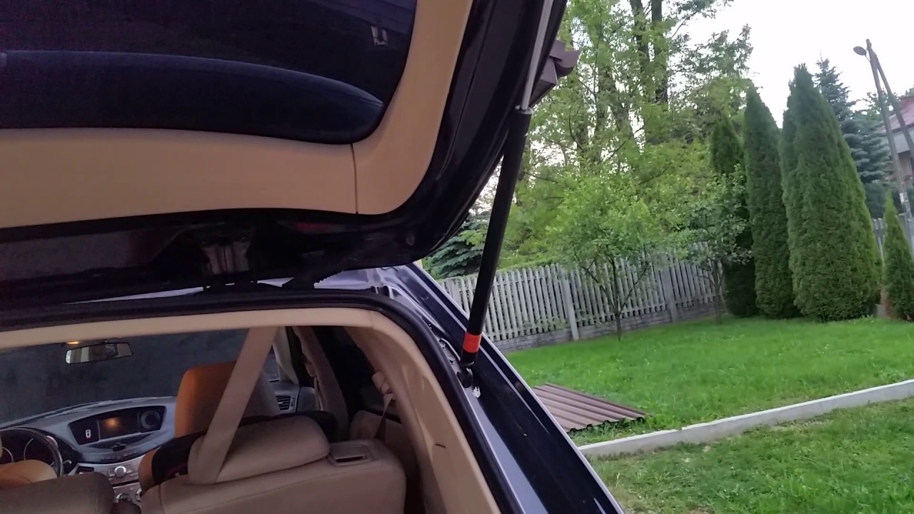 Subaru Tribeca lift supports squeaks - YouTube