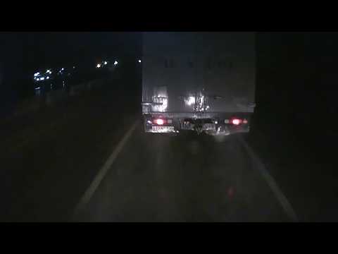 Yol verməyən Kamaz 10-NZ-739.