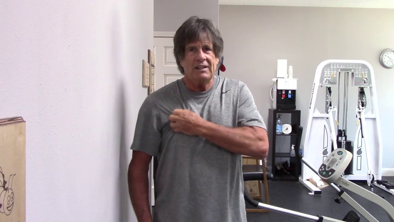 How To Massage and Stretch Pec Minor Muscles - YouTube