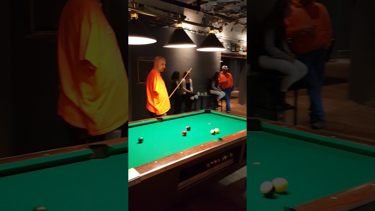 One handed pool player - YouTube