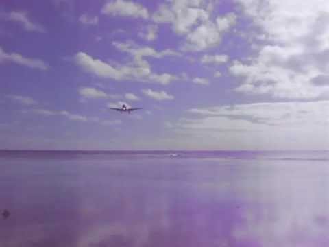 Look Boss, The Plane! - YouTube