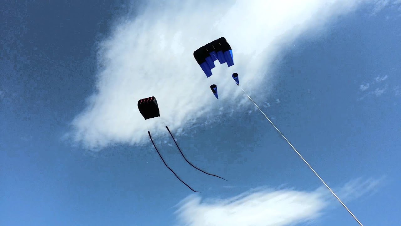 Flowform kites - YouTube