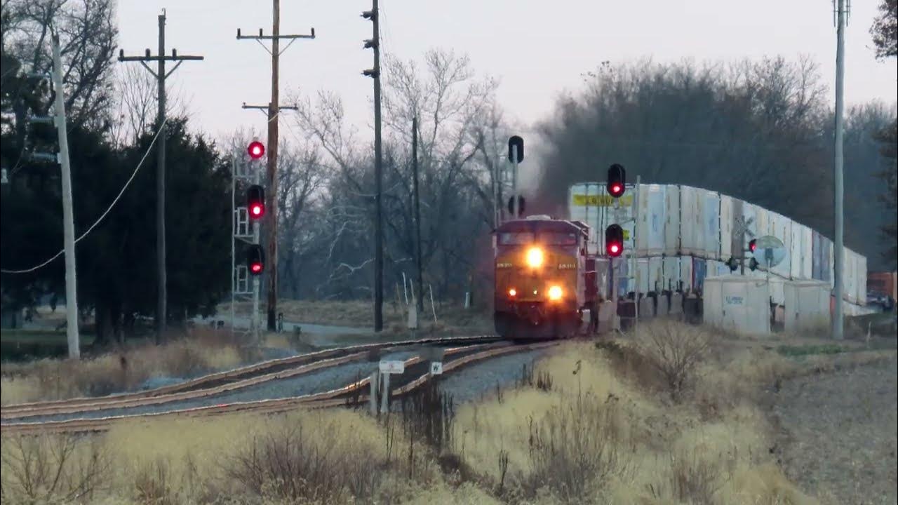 4K CSX 1776 Spirit Of The Armed Forces Mid train DPU On CSX I028-03 & INRD's Vectren Led By NS ...