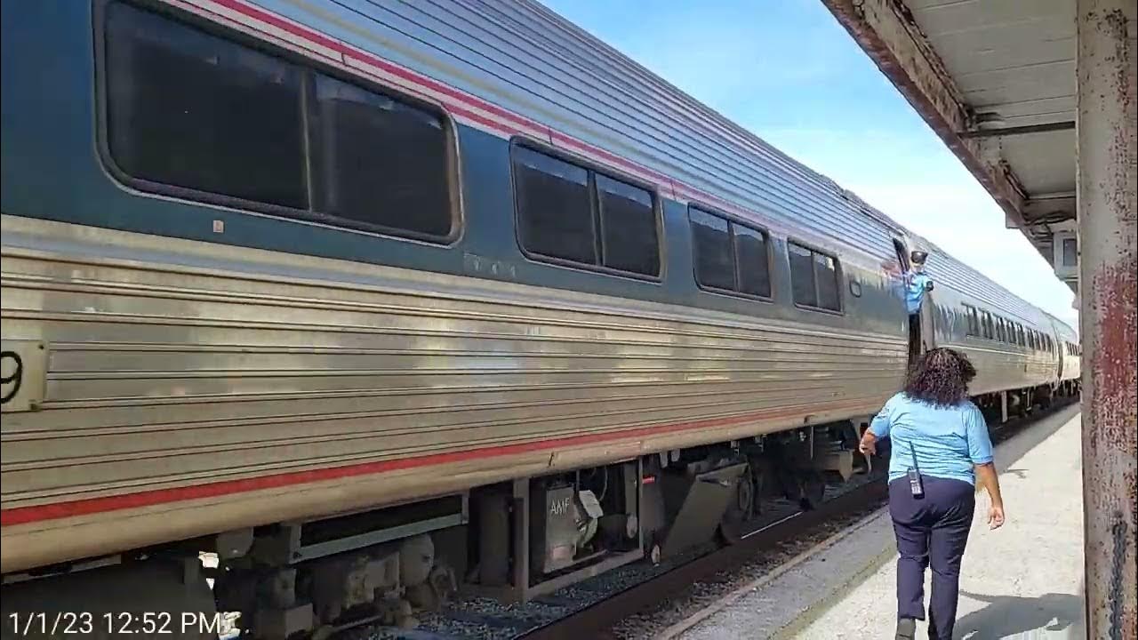 Amtrak Silver Meteor 97 arriving at Orlando on time. January 1st, 2023 - YouTube