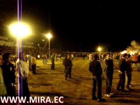 Novillo de Bombas, Fiestas de Mira Carchi Ecuador, Agosto 2010 - YouTube