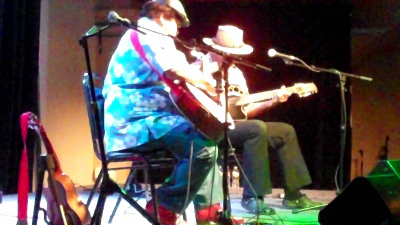 Led Kaapana & Mike Kaawa Live Slack Key #2 - YouTube