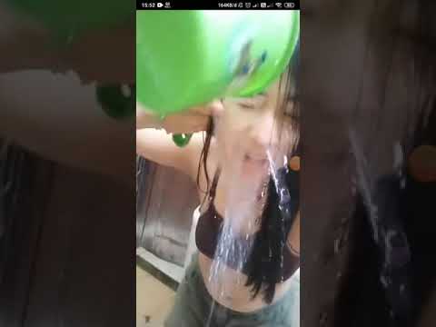 live sambil mandi