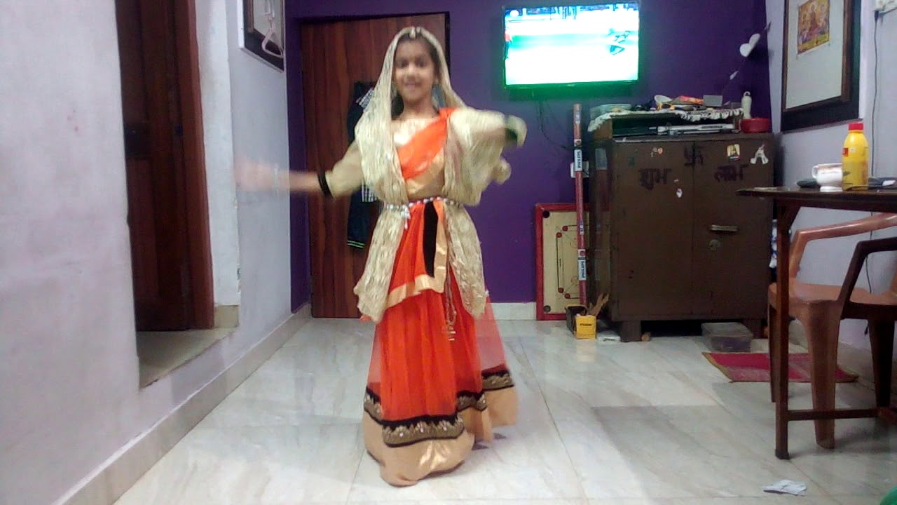 Guru Virag sagar dware pai tumhare dance by Alankriti Jain - YouTube