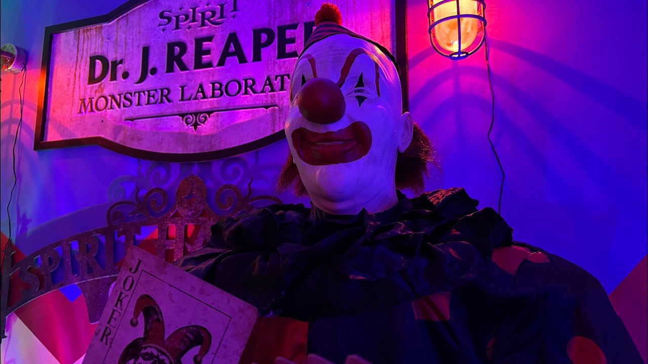 Spirit Halloween Henry Hustle demo - YouTube