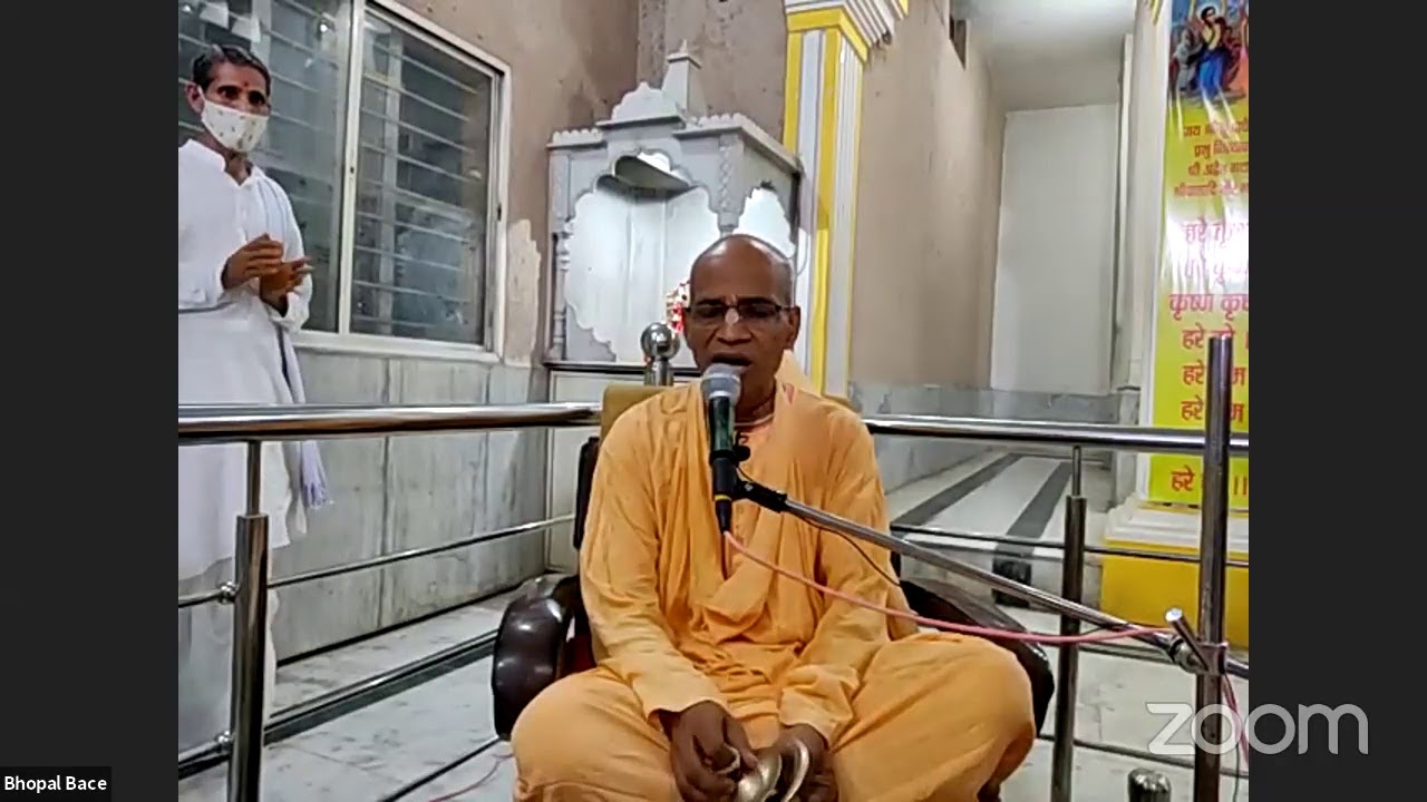 Kirtan by HH Haldhar Swami Maharaj @ ISKCON BHEL - YouTube