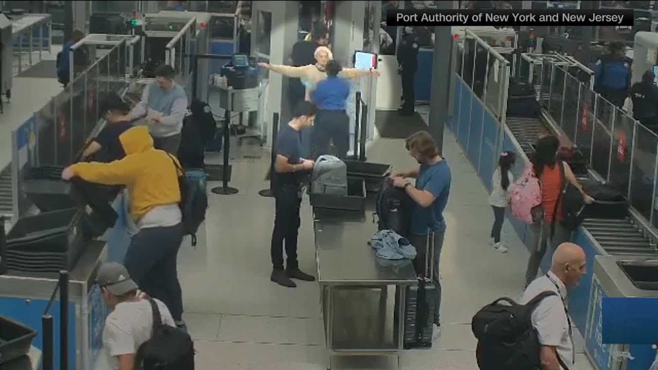 Videos show woman bypassing TSA checkpoint, gate agents to stow away on ...