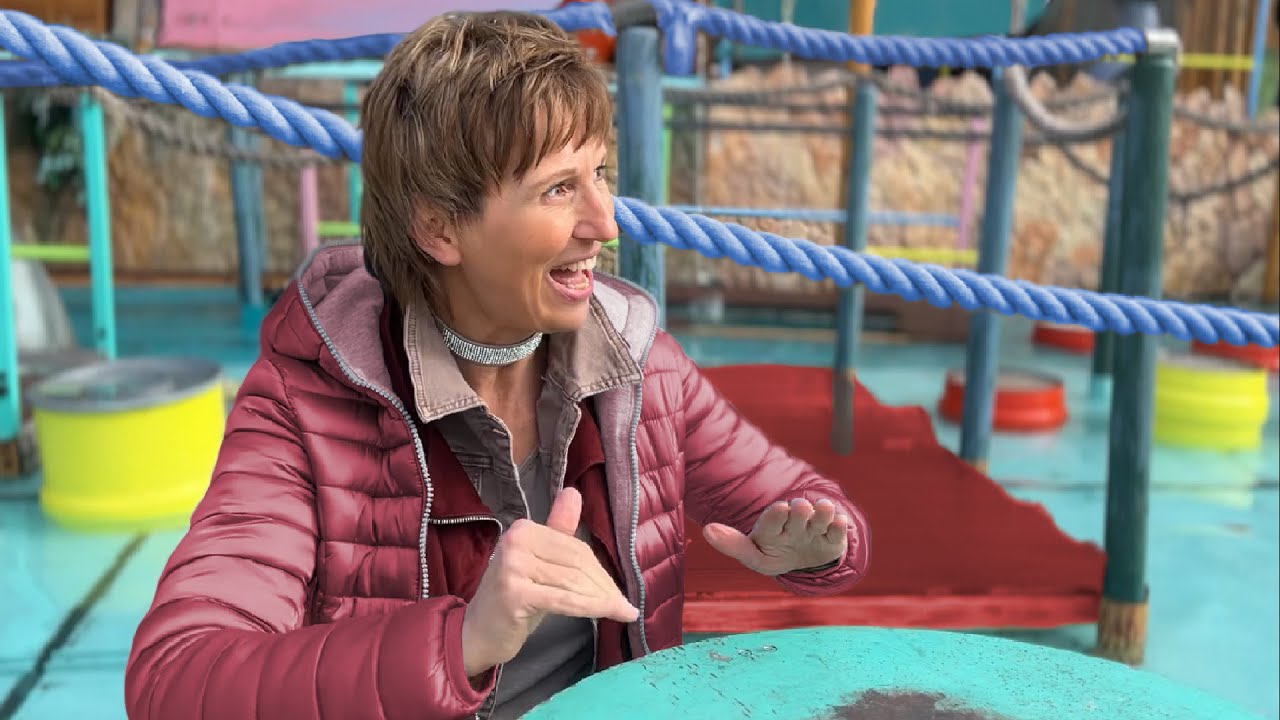 WORLD SALI BONANI 🌍 Musikvideo - YouTube