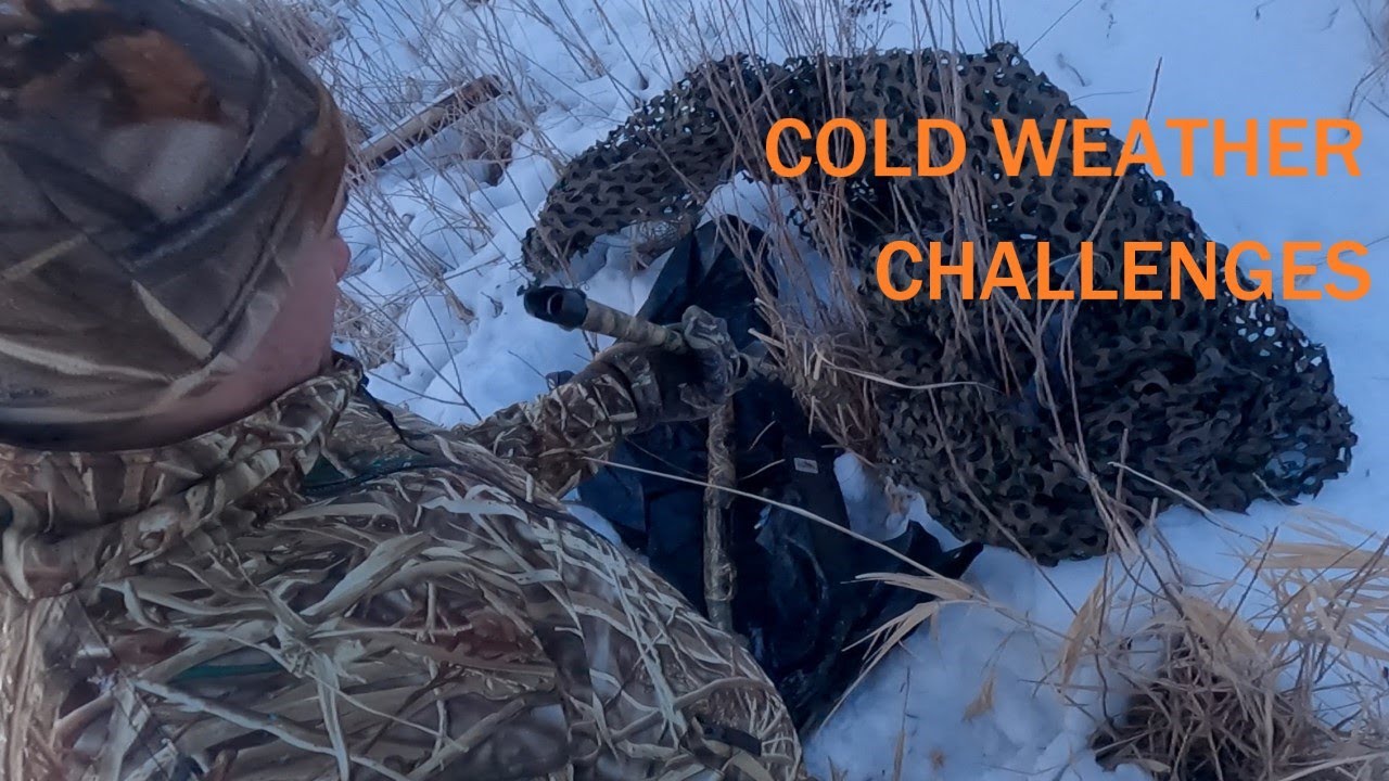 Late Season Duck Hunt - Cold Weather Challenges - YouTube