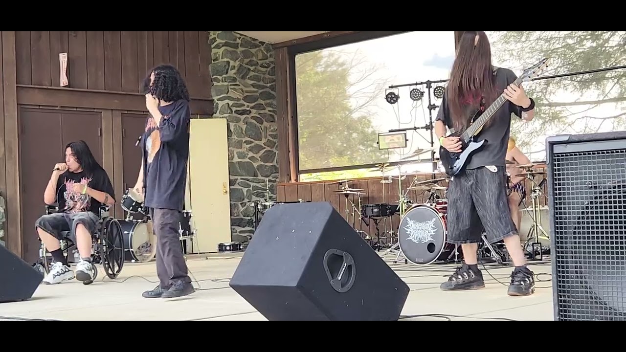 Defenestrated treachery @southernpametalfest - YouTube