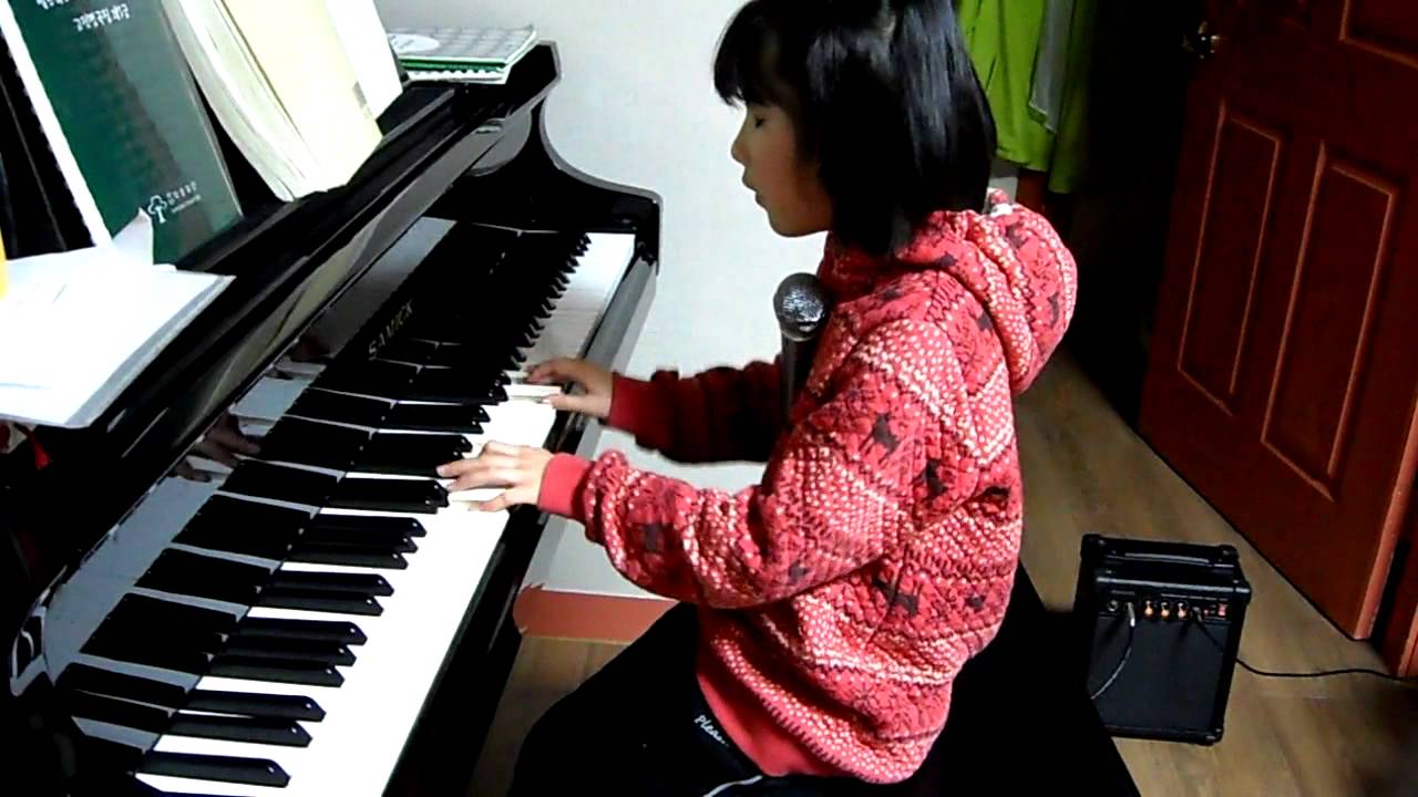 That is a Gangnam star - YouTube