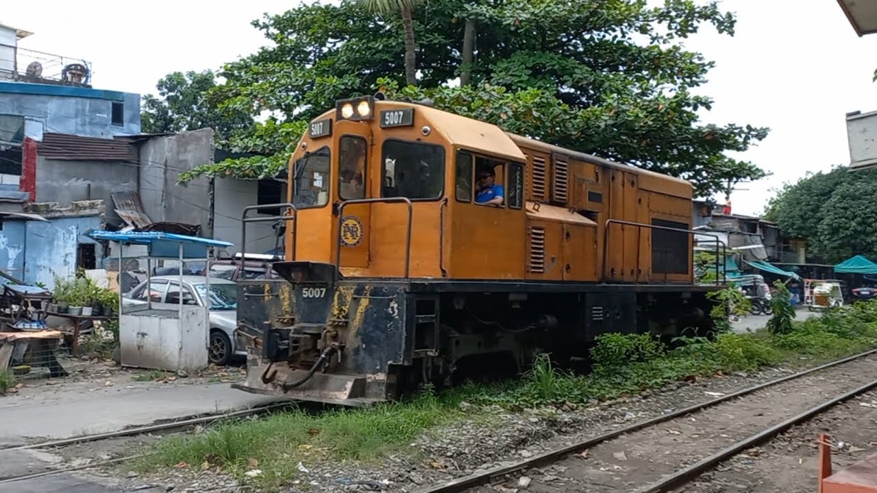 PNR GE U6B DEL 5007 as Solo Locomotive - YouTube