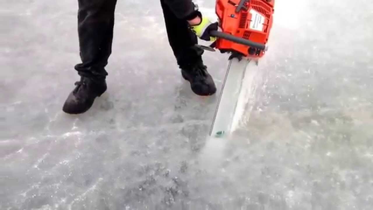 Ice saw Husqvarna 395xp M&A Services 32' test cut 15" of ice - YouTube