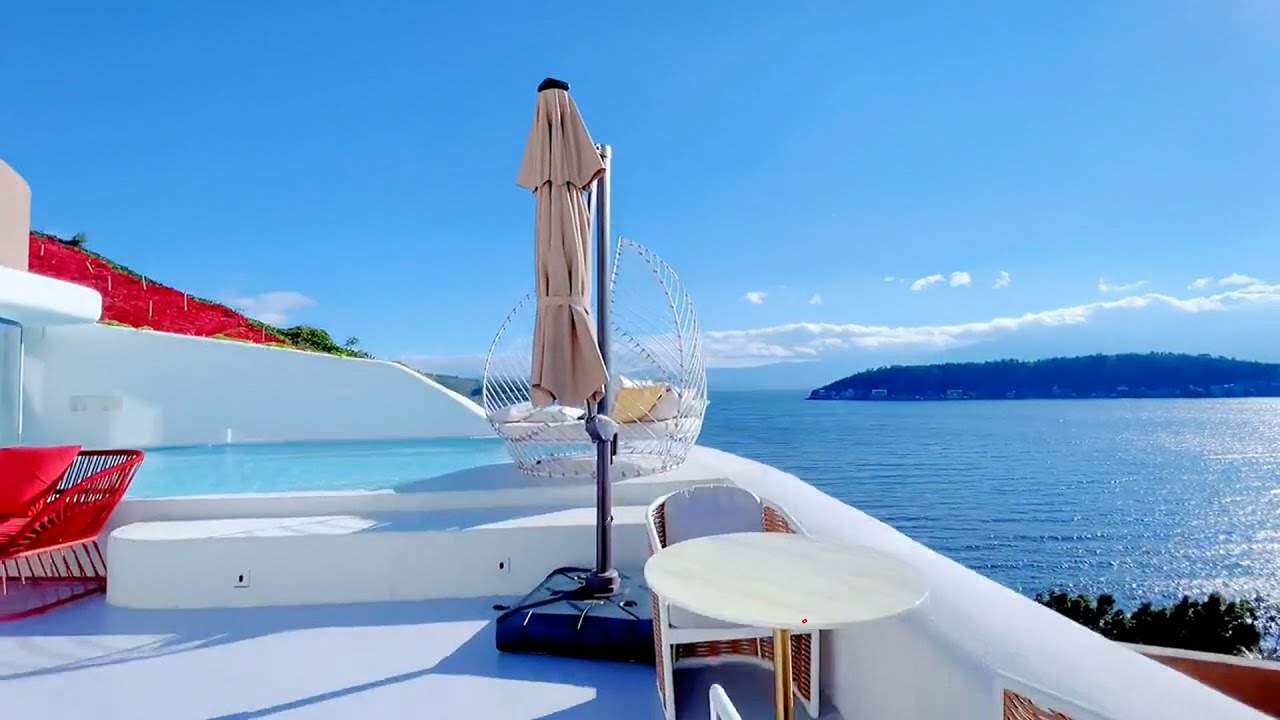 Yunnan Dali Santorini Hotel - YouTube