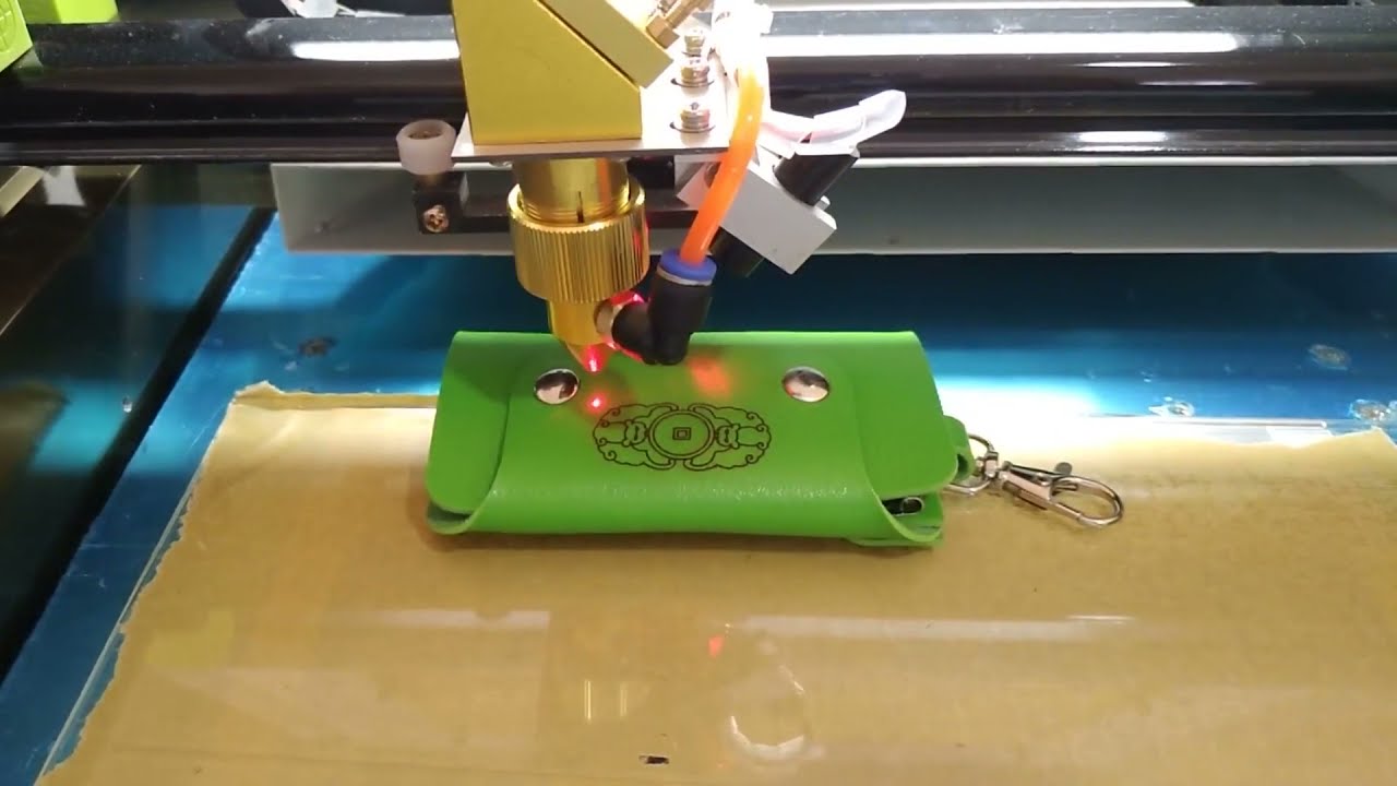 2021 Top Rated Leather Laser Engraving Machine STJ1390 - YouTube