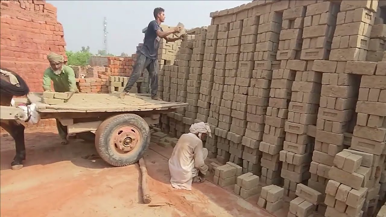 How to make the bricks from raw mud #howto #kiln #workshop #molding # ...