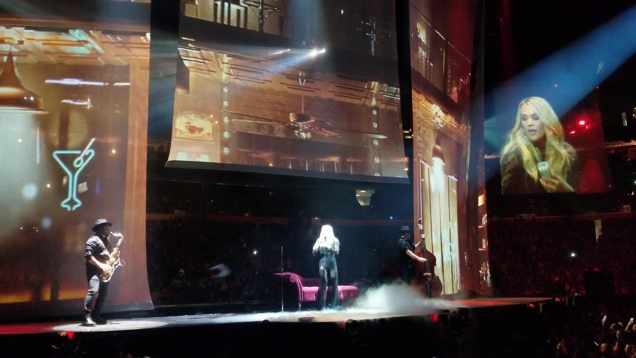 Carrie Underwood - Drinking Alone - Buffalo, NY 10/13/19 - YouTube
