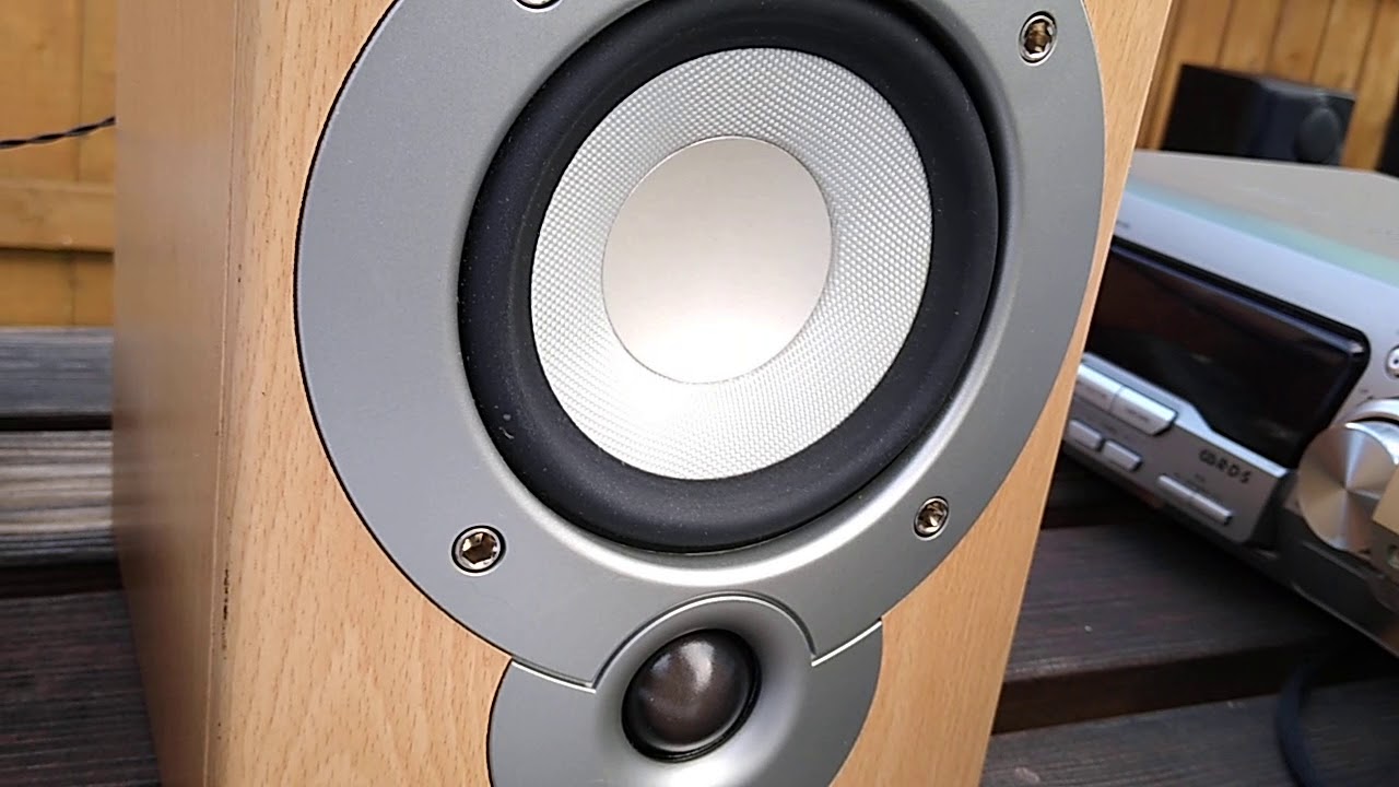 Denon M31 micro system sound demo - YouTube