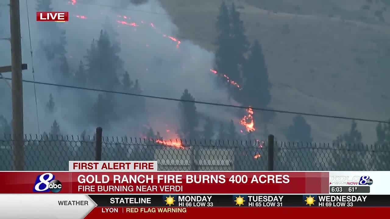 Gold Ranch Fire burns 400 acres - YouTube