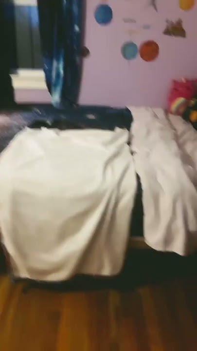 Redo cleaning my messy bed - YouTube