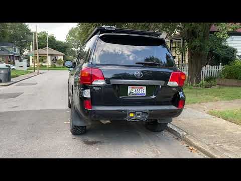 LandCruiser 200 5.7l stock exhaust vs Magnaflow 22”