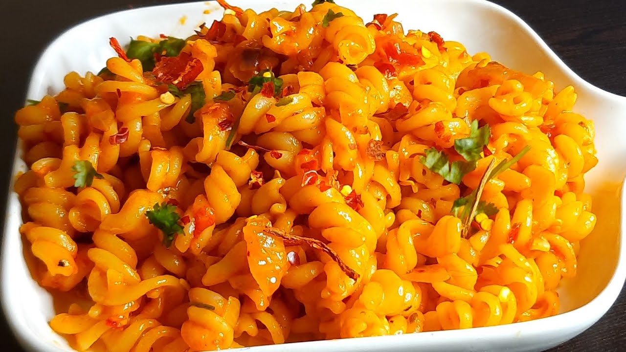Creamy Cheesy Chilli Pasta Recipe| spicy pasta recipe | breakfast ...