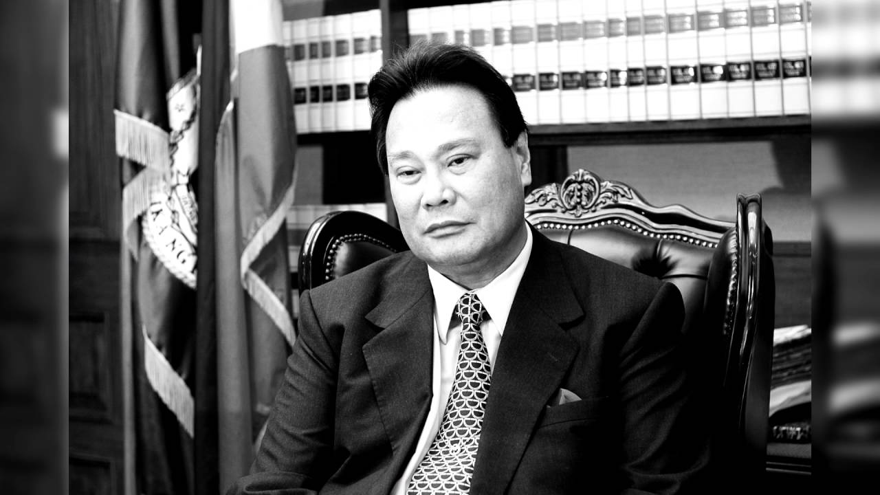 Former Chief Justice Renato Corona dies at age 67 - YouTube