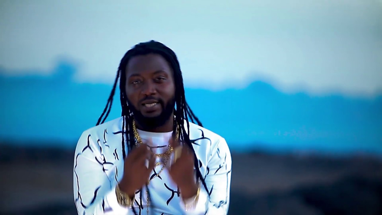 Zozo One G - Love (Video oficial 2020) - YouTube