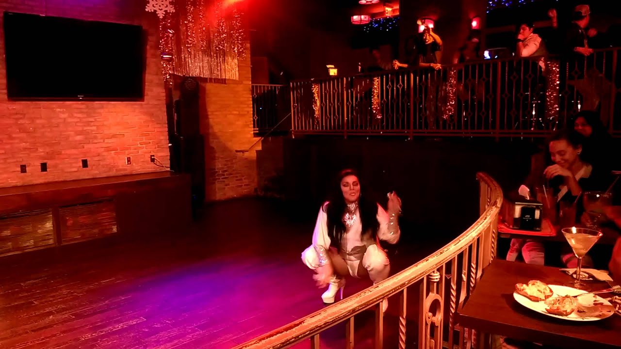 pay me /Veronica Vega performed by Bella Farrow - YouTube