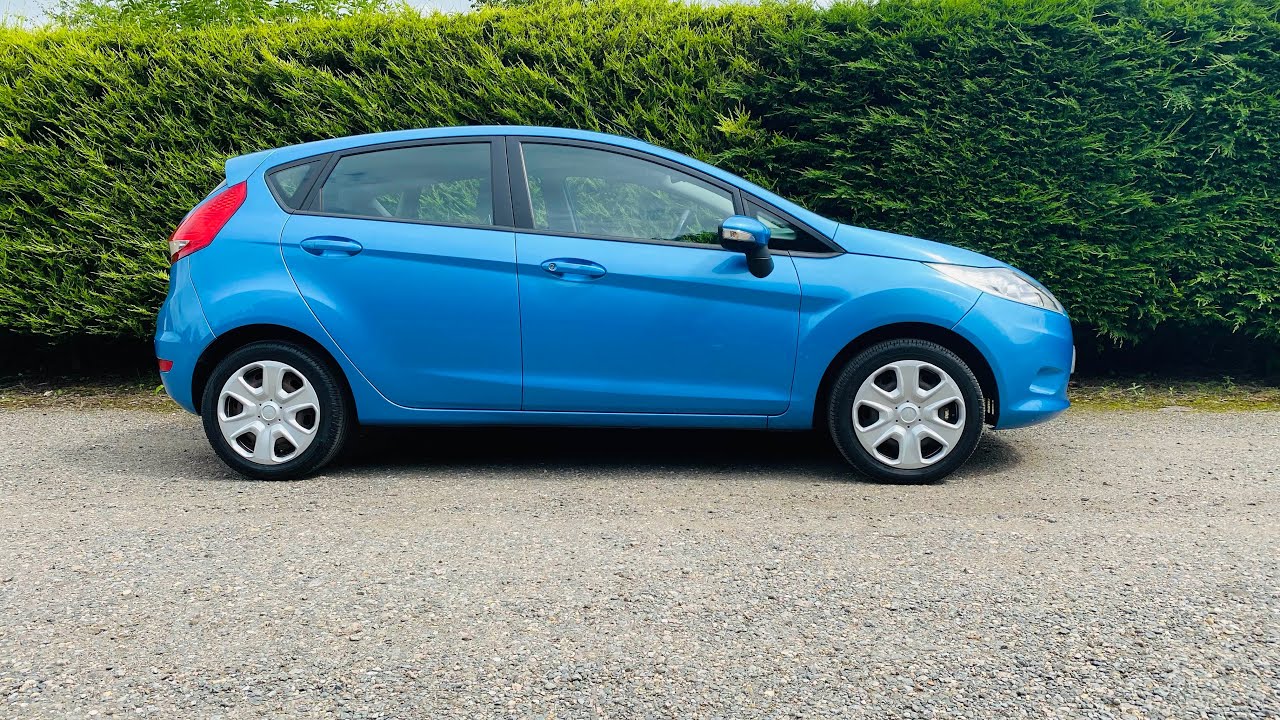 Crash Damaged Fiesta Finished Was It A Bargain £££ ??? - YouTube