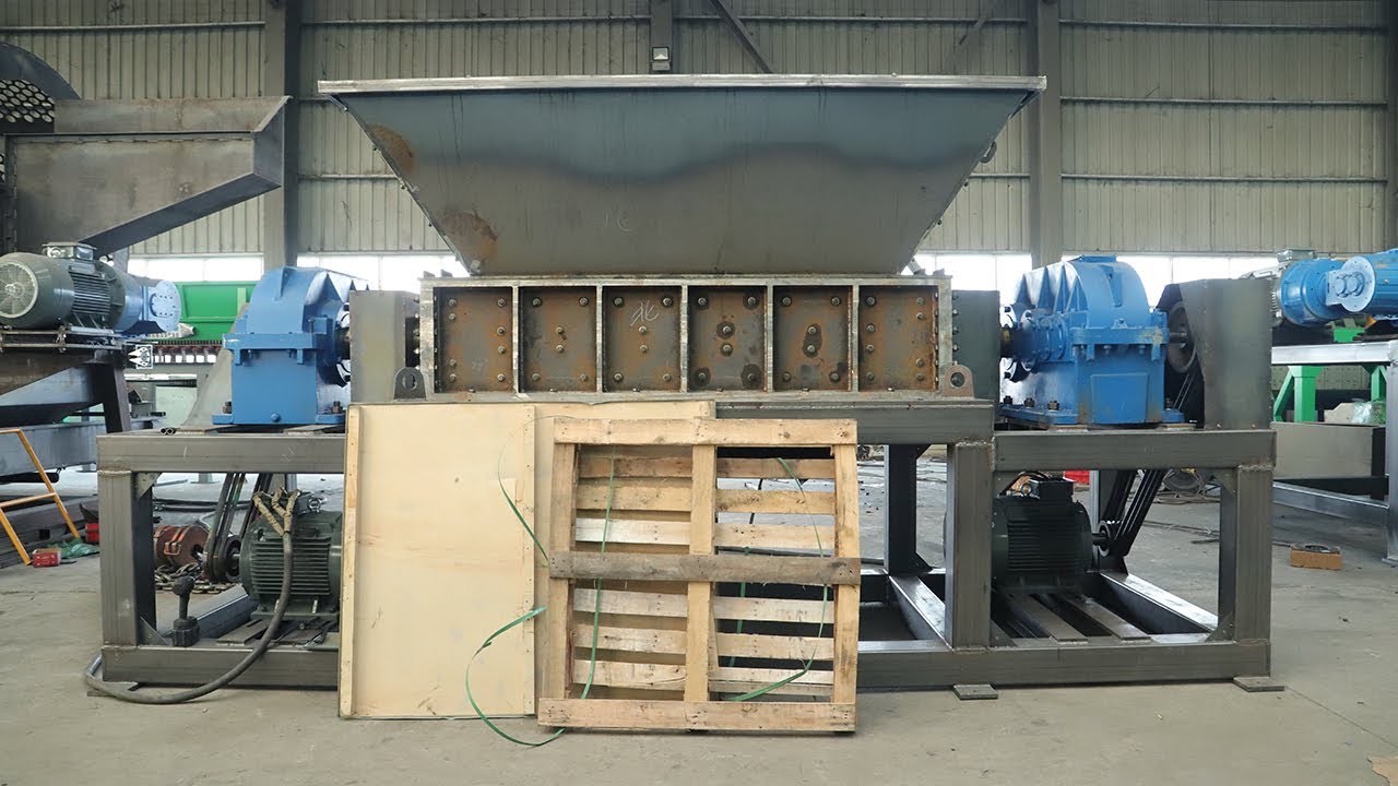 Shredding Wood Pallet - Model 1800 Double Shaft Shredder - YouTube
